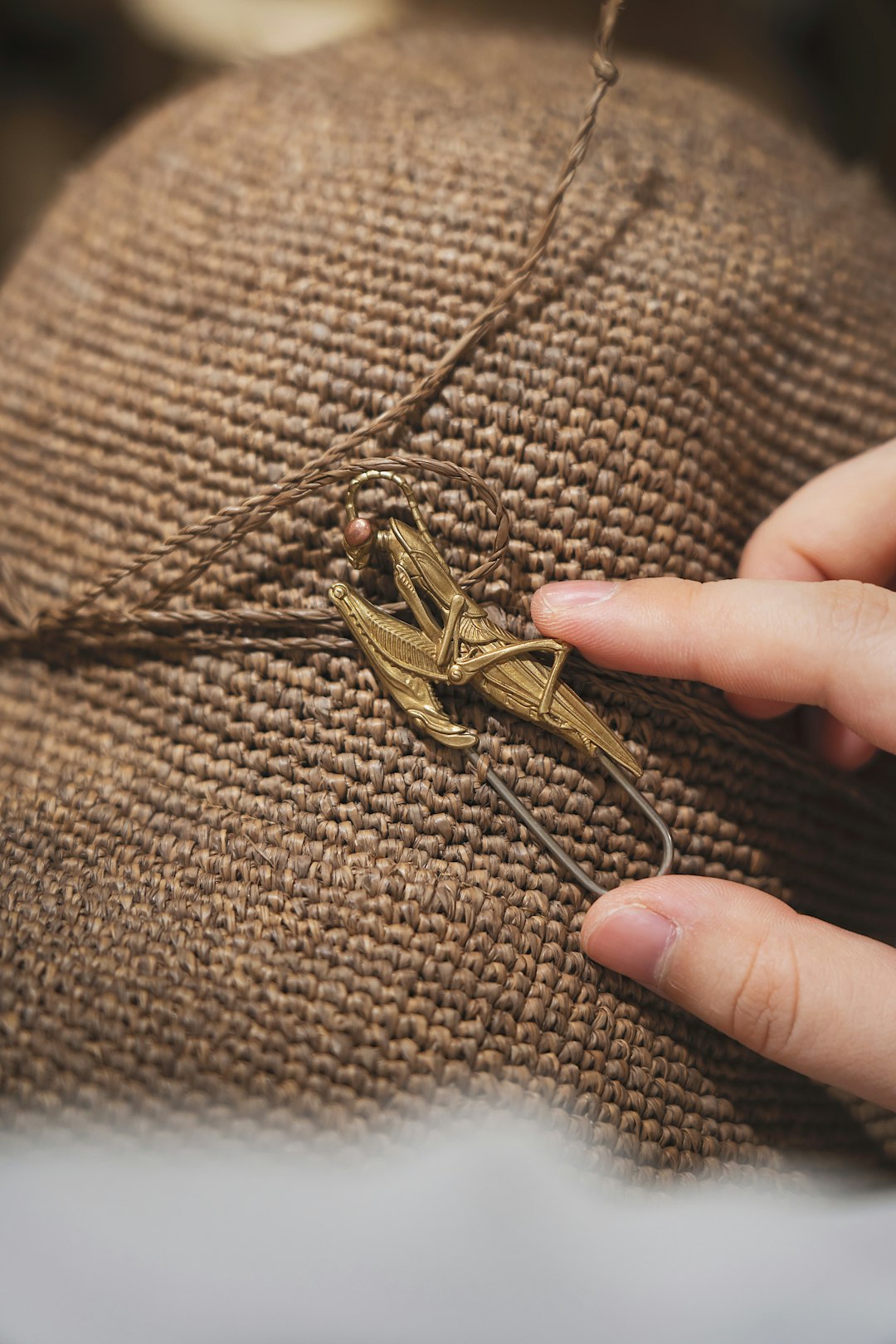 How to Make Clothes in Ark Survival Evolved: Expert Guide - Lifesavegear